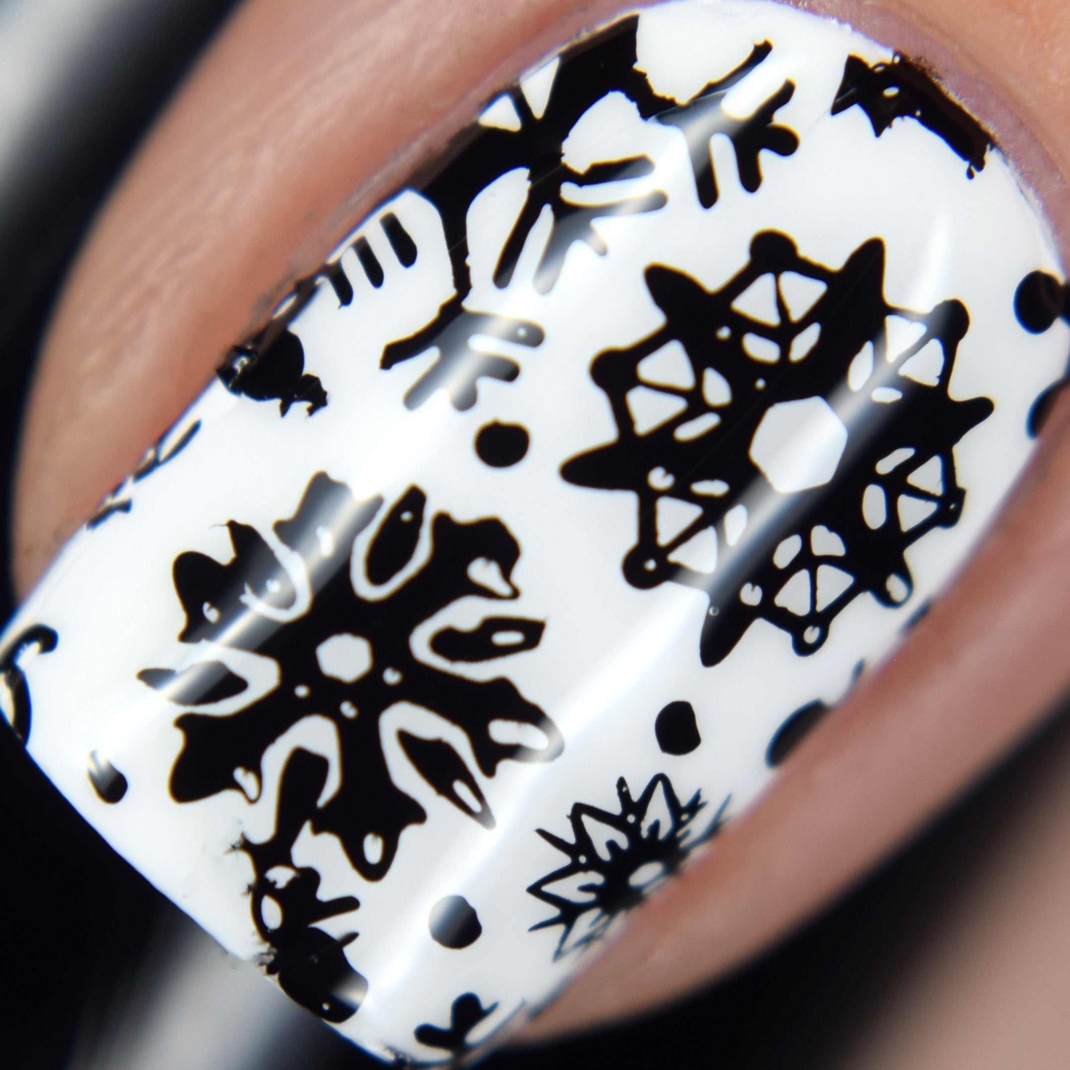 KBShimmer - Nail Polish - Total Eclipse One Coat Black - Black Nail ...